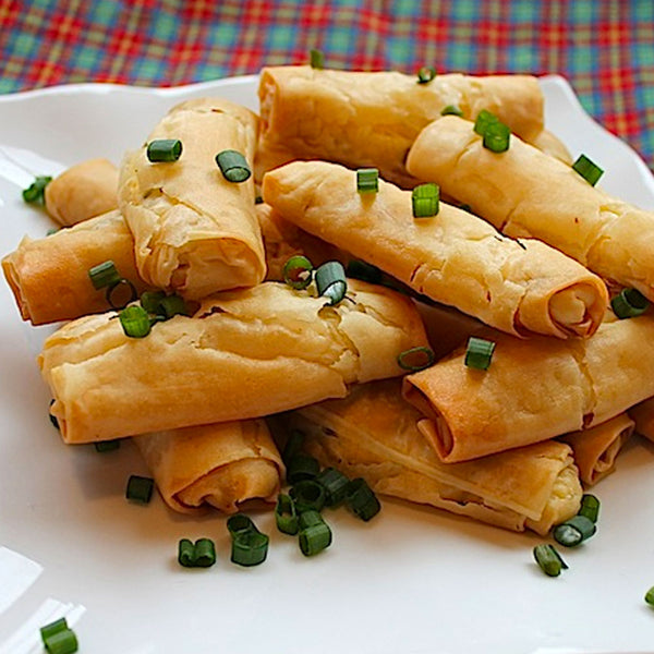 Mini Phyllo Rolls: Roasted Red Pepper and Jalapeno – Familifood